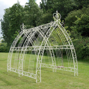 Long Gothic Tunnel | Ornate Stunning Feature